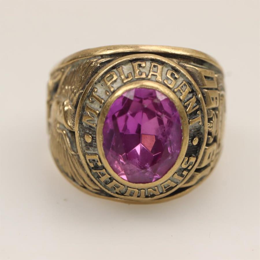 10kt Gold Pink Stone Class Ring | Property Room