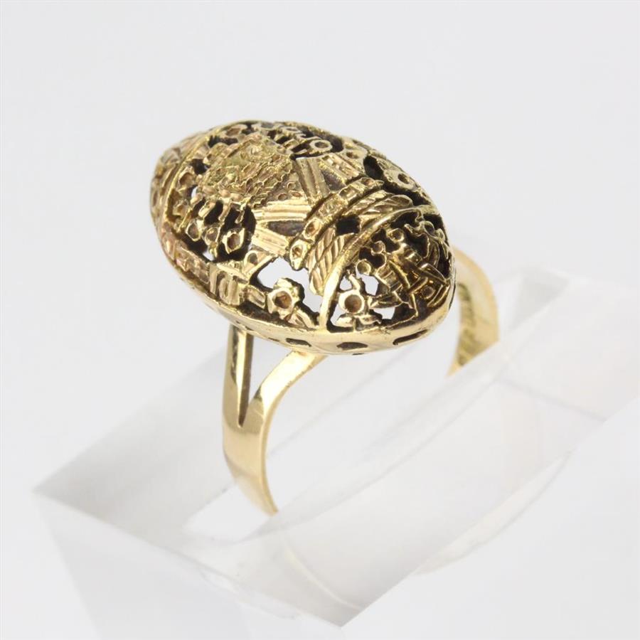 17kt Gold 5g Vintage Peruvian Ring | Property Room