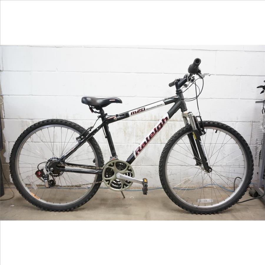 Raleigh M20 Mountain Bike | Property Room