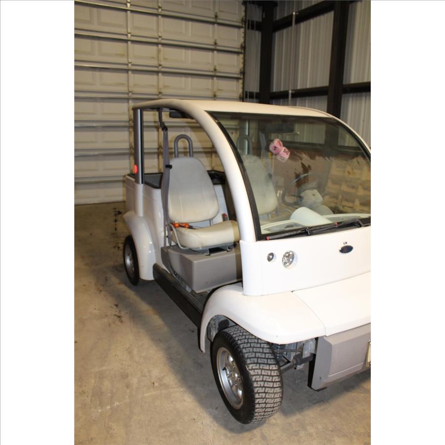 2002 Ford Think Neighbor Cart with Bed (Troy, MI 48085) | Property Room