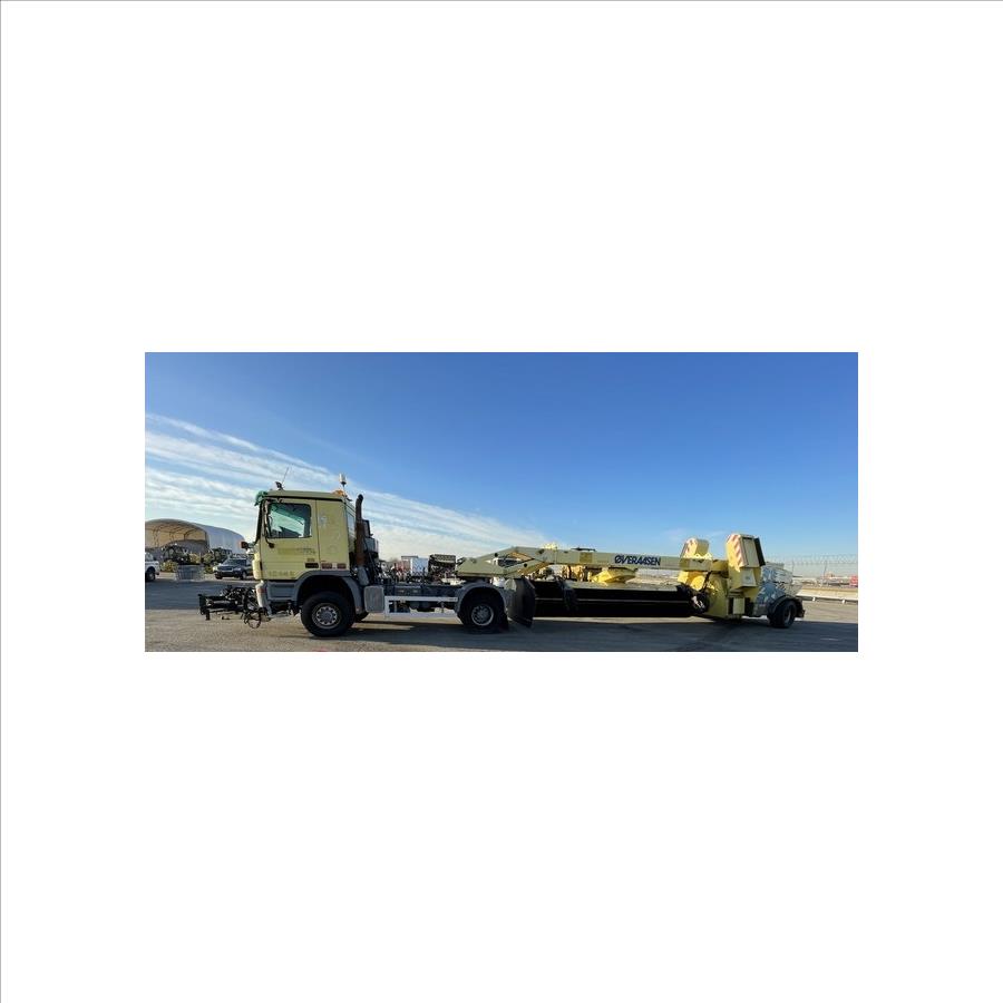 2006 Mercedes-Benz Actros 2040 AS #90543 & Overaasen Trailer Runway ...