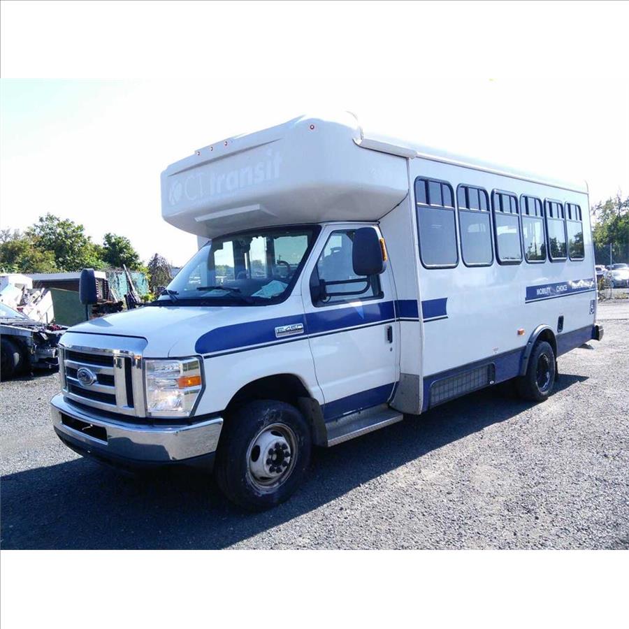 2016 Ford E450 Paratransit Bus (Hartford, CT 06114) | Property Room