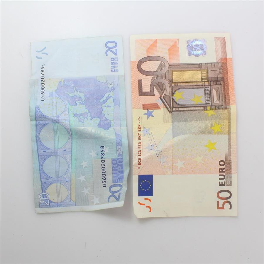 70 Euros | Property Room