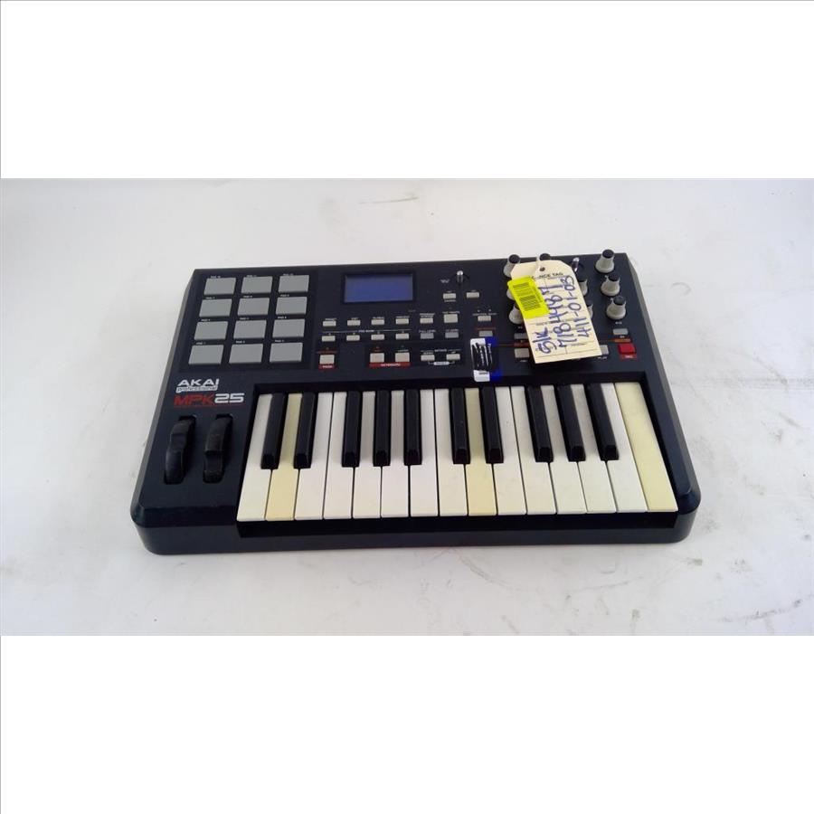 Akai Professional MPK25 DJ Deck | Property Room