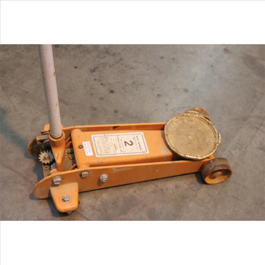 Allied Hydraulic 2 Ton Floor Jack | Property Room
