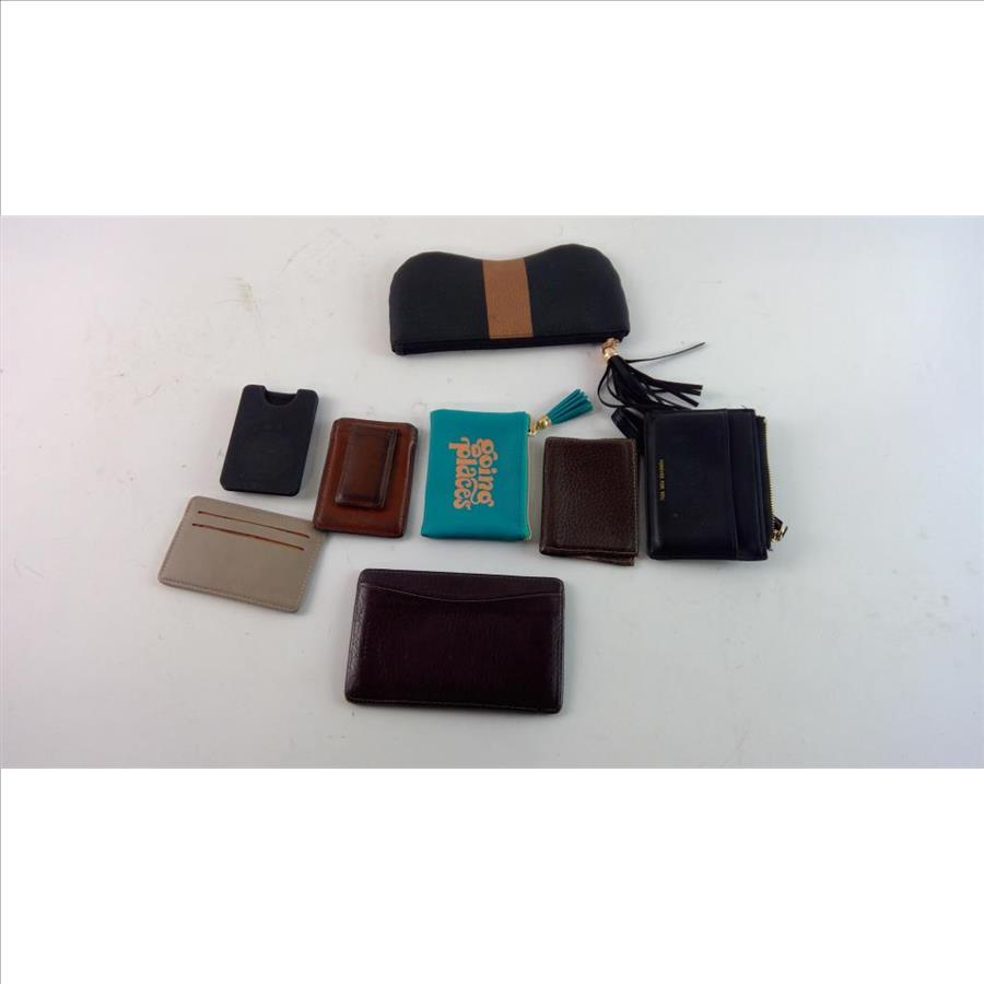 Assorted Wallets, 5+ Pieces | Property Room