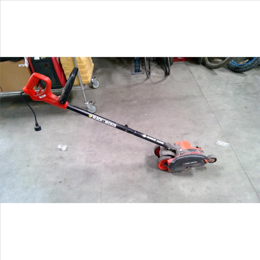 Black & Decker Corded Edge Hog | Property Room