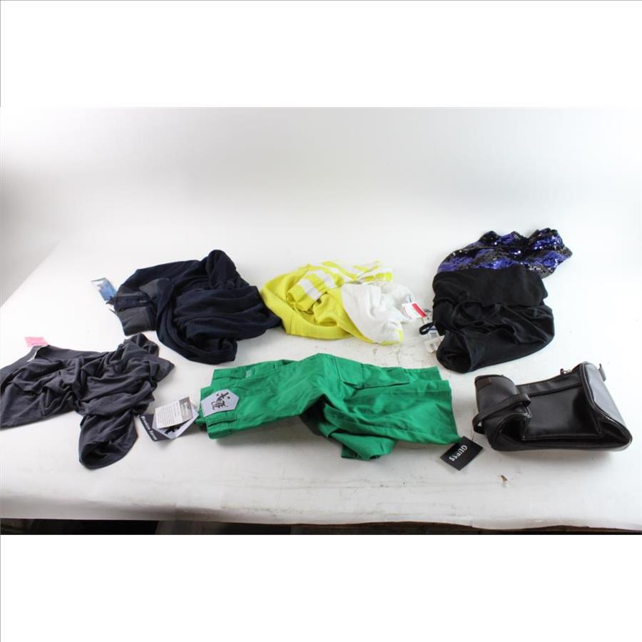 Brooklyn Xpress, Mark Law & More Clothing Lot, 6 Pieces | Property Room