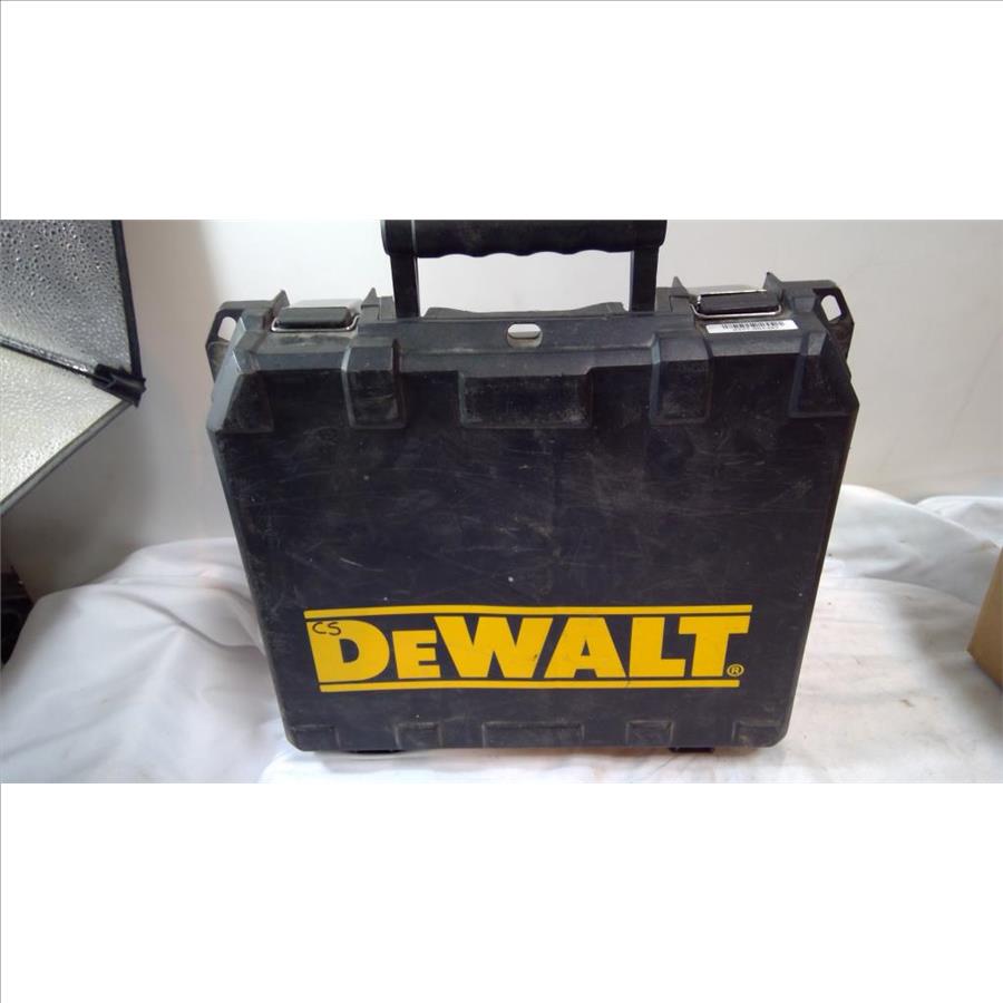 DeWalt Corded VS Orbital Jig Saw, DW331 | Property Room