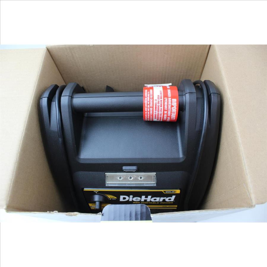 Die Hard Gold 28.71687 Portable Power 950 Jump Starter | Property Room