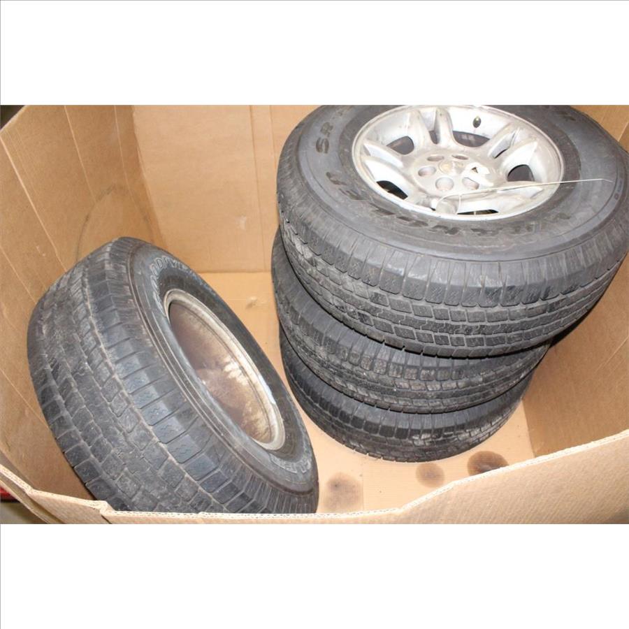 Dodge 16" Rims/wheels, 4 Pieces | Property Room