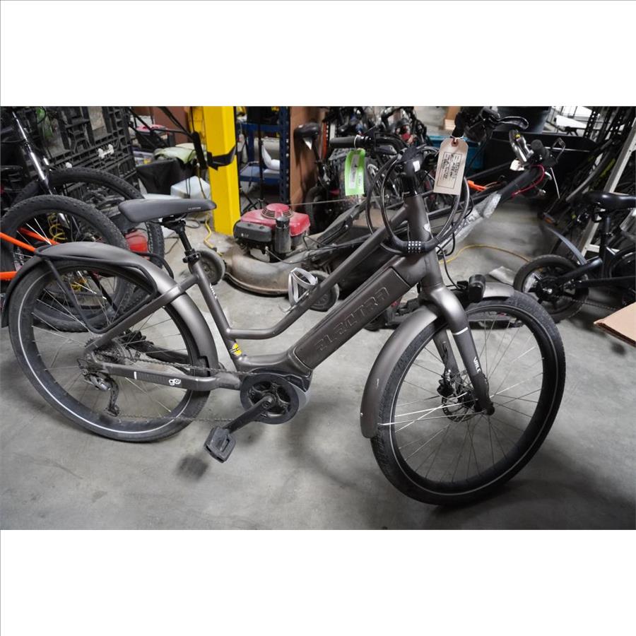 Electra Vale E-Bike | Property Room