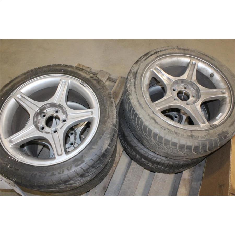 Ford 17 Rims/wheels, 4 Pieces | Property Room