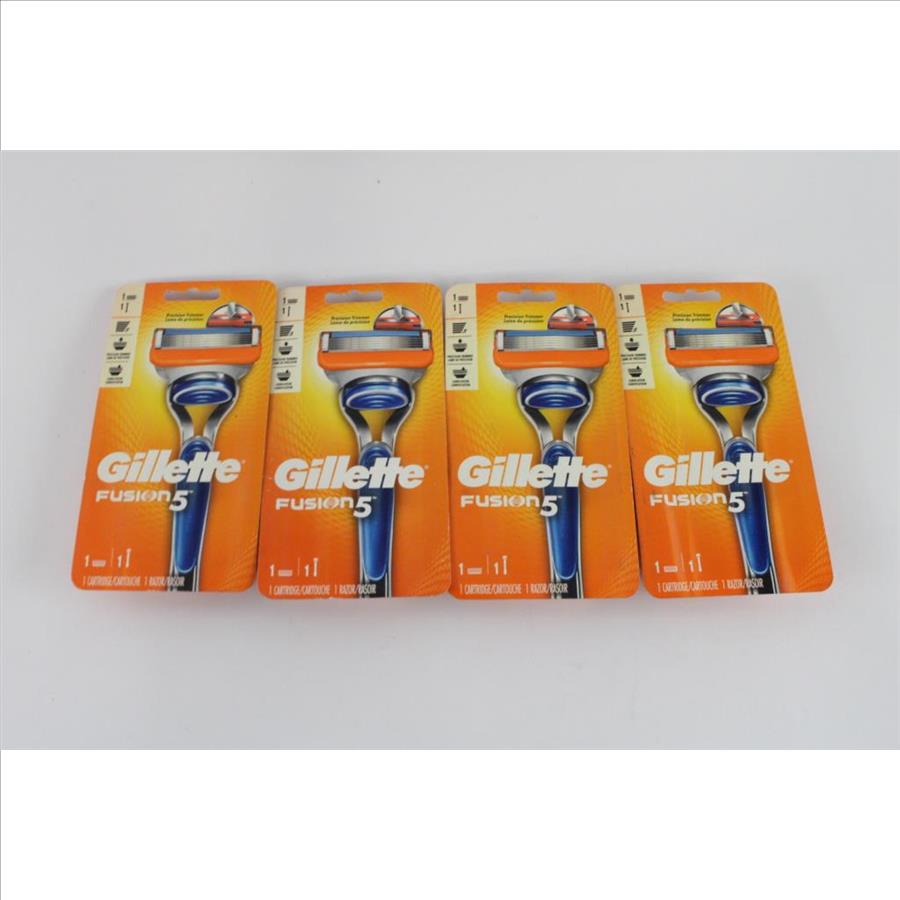 Gillette Fusion 5 Razor Handles With Cartridge, 4 Pieces | Property Room
