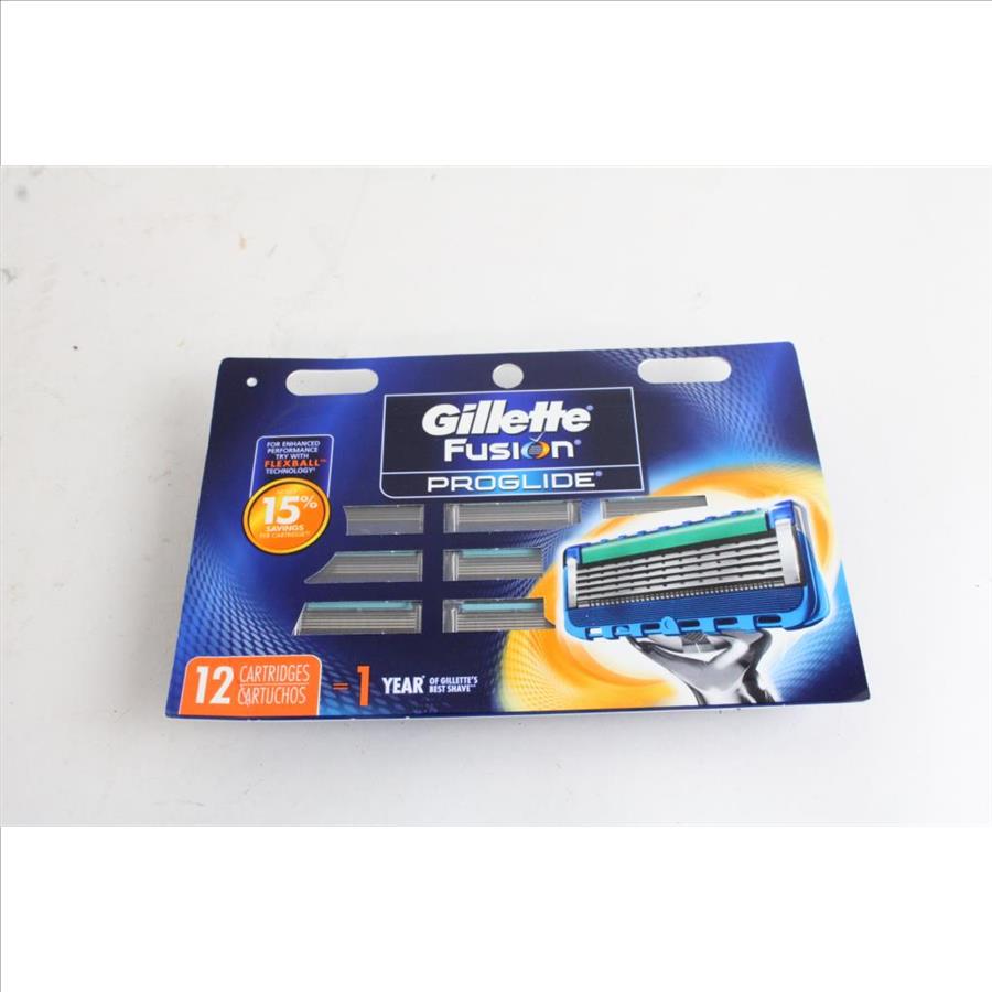 Gillette Fusion Proglide Razor Package | Property Room