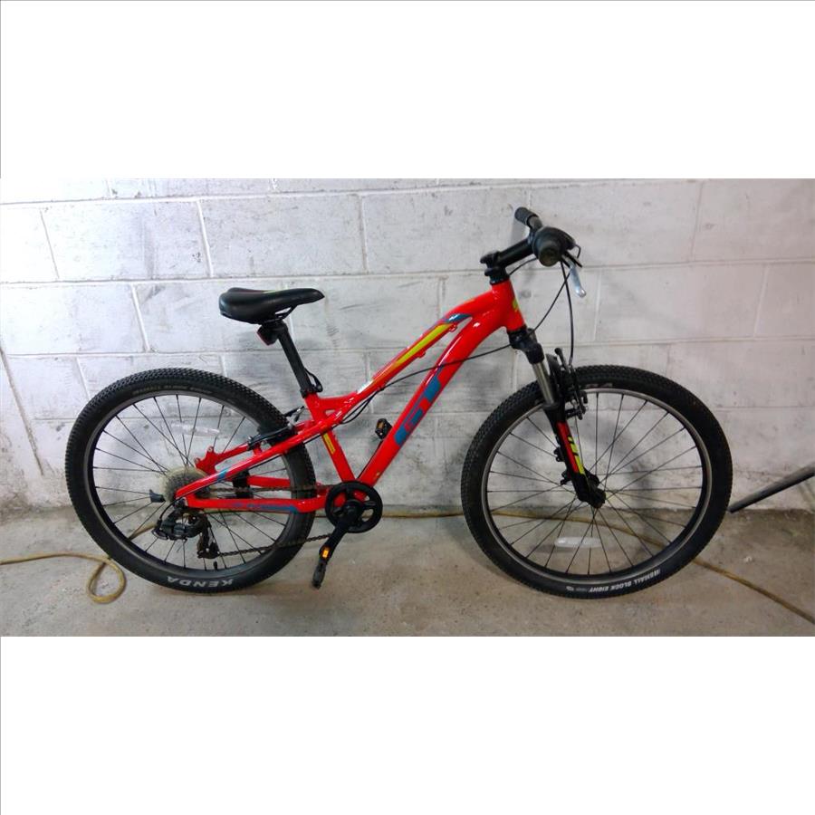 GT Stomper Prime Mountain Bike | Property Room