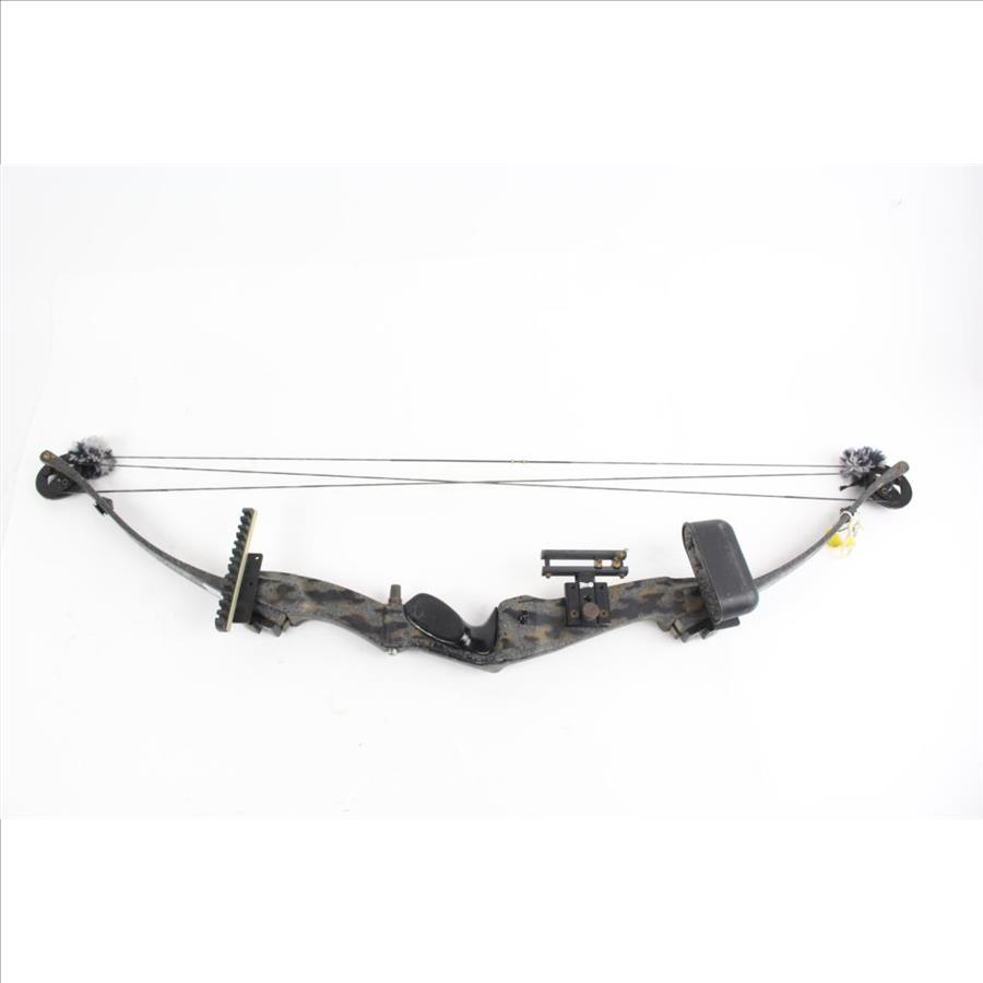 Hoyt USA Pro Vantage Compound Bow | Property Room