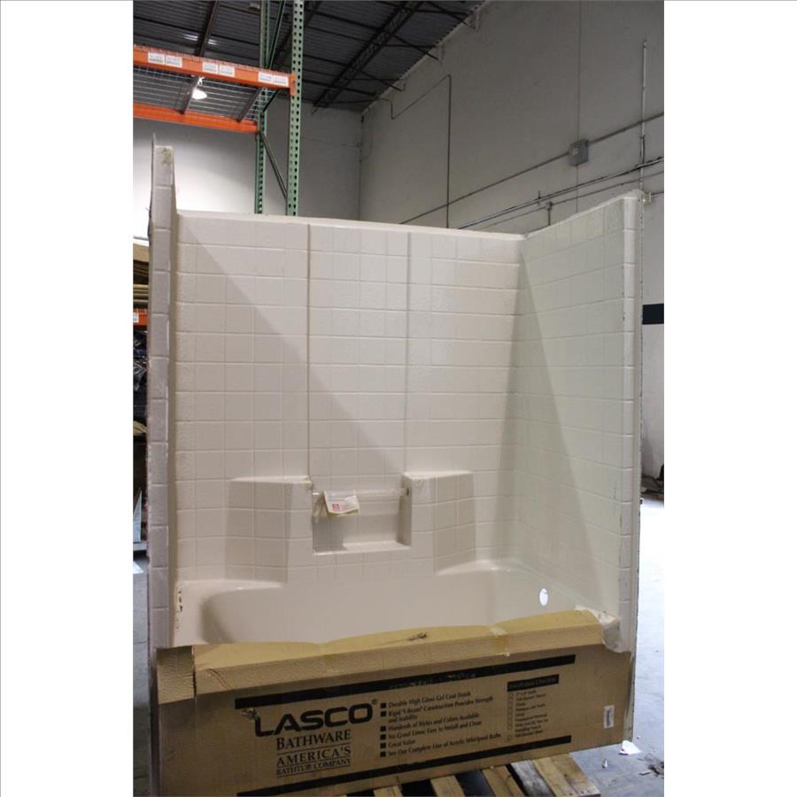 Lasco 26030TWR-WH Tub & Wall Unit | Property Room