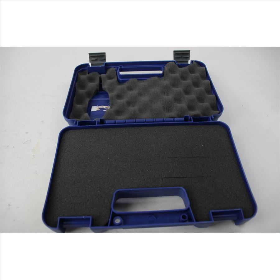 Osprey Hikelite 28 Backpack, Smith & Wesson Gun Case, And Kolpin Rifle ...