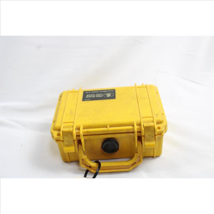 Pelican 1120 Case And Hunting Knives, 6 Pieces | Property Room