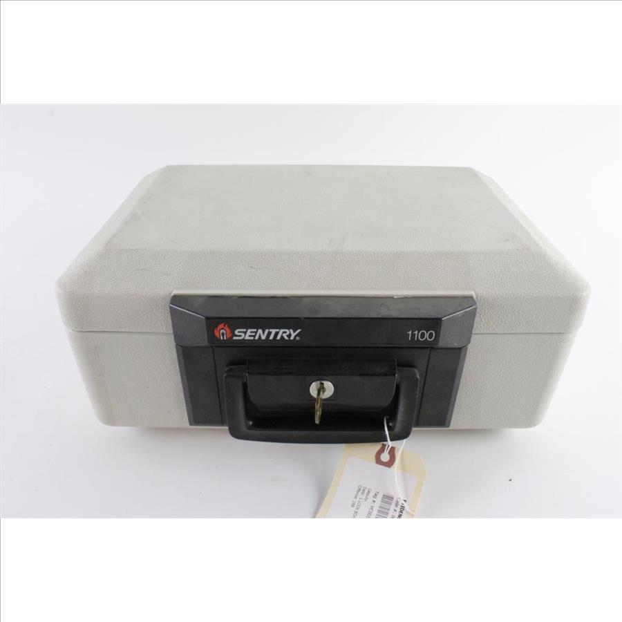 Sentry Lockbox With Key | Property Room