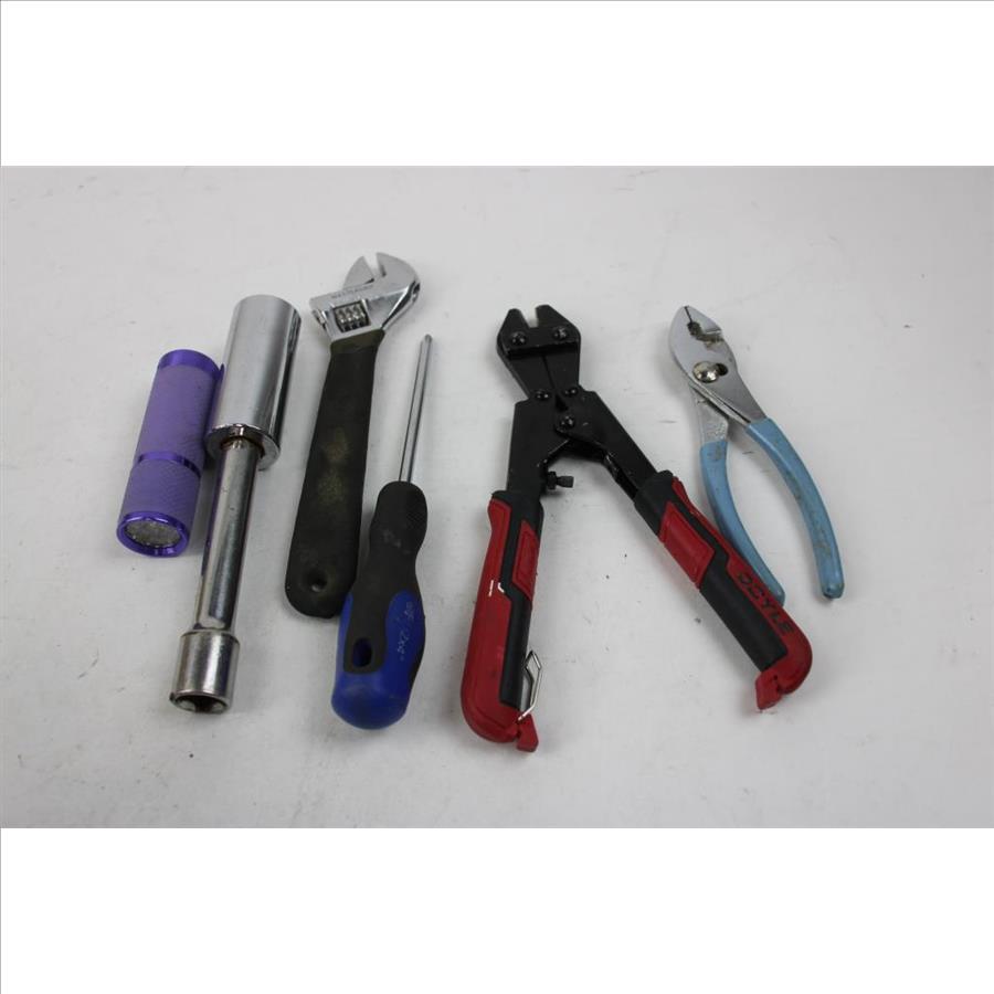 Stanley Flathead Screwdriver, LuxPro Mini Flashlight, MasterGrip ...