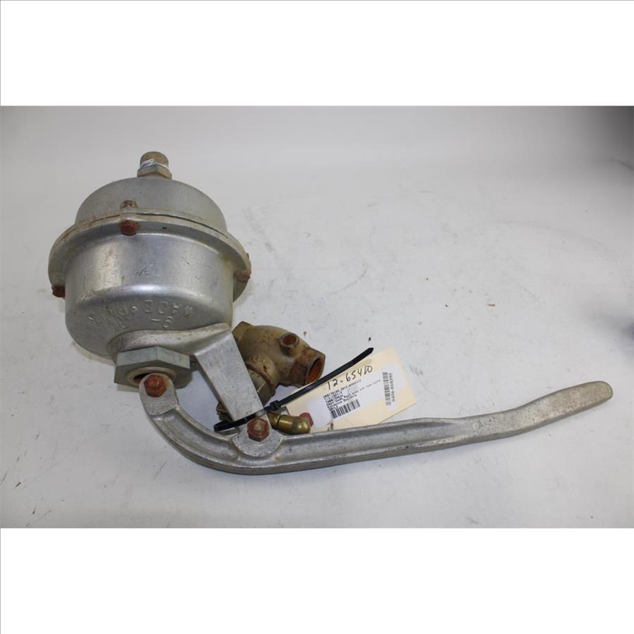 Wade Rain 9-30 Hand Primer Priming Pump Irrigation | Property Room