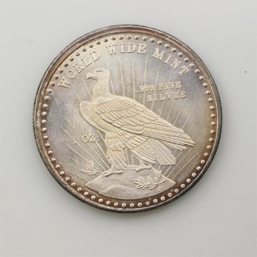 World Wide Mint Eagle Fine Silver Round 1 ounce | Property Room