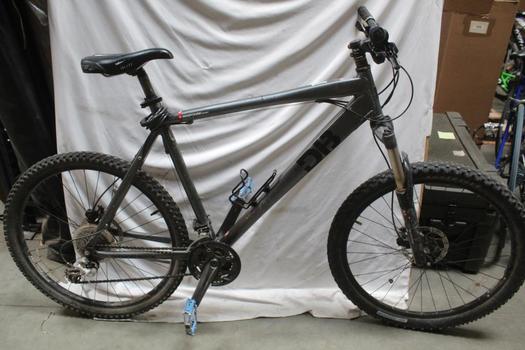 Diamondback Response Sport Mountain Bike | Property Room