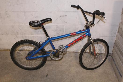 Dyno VFR BMX Bike | Property Room