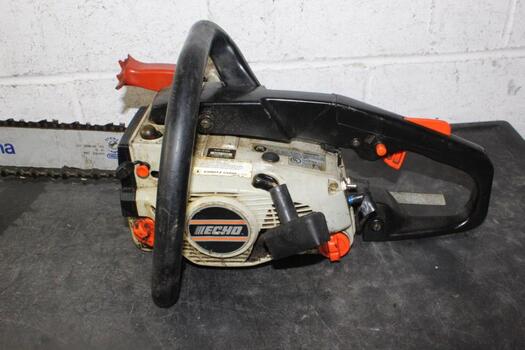 Echo CS 345 Gas Chainsaw, SOLD FOR PARTS | Property Room