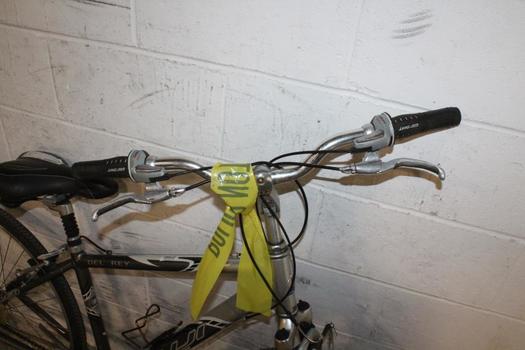 Fuji Del Rey Hybrid Bike | Property Room