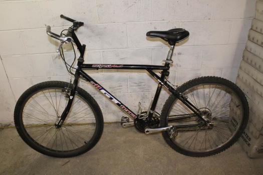 GT Outpost Trail Mountain Bike | Property Room