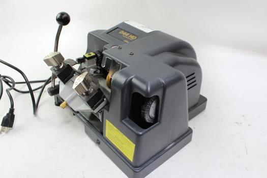 Ilco 044 Semi-automatic Key Machine | Property Room