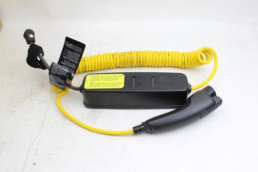 Intertek 4000982 Smart Car Charger | Property Room