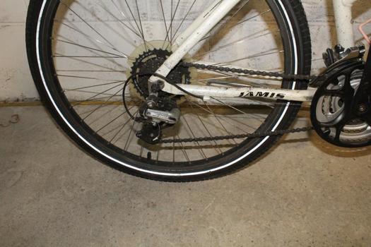 Jamis Explorer 2.0 Hybrid Bike | Property Room