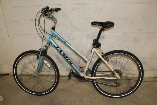 Jamis Explorer 2.0 Hybrid Bike | Property Room