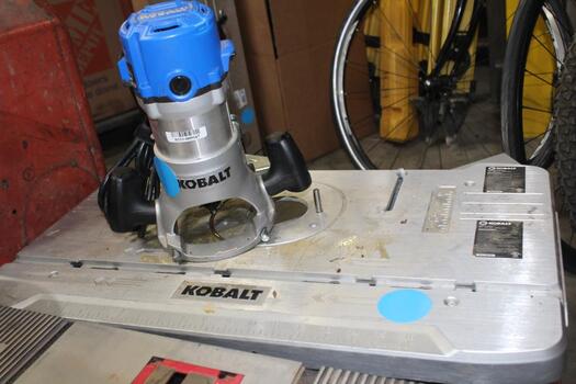 Kobalt Fixed Base Router & Router Table | Property Room