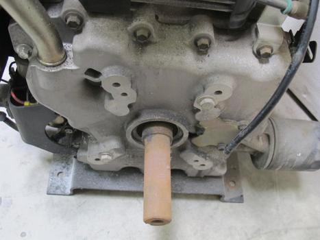 Kohler Command Pro 12.5 Engine | Property Room