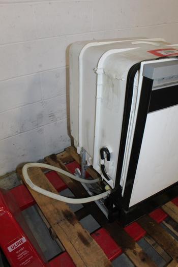 Roper Dishwasher | Property Room