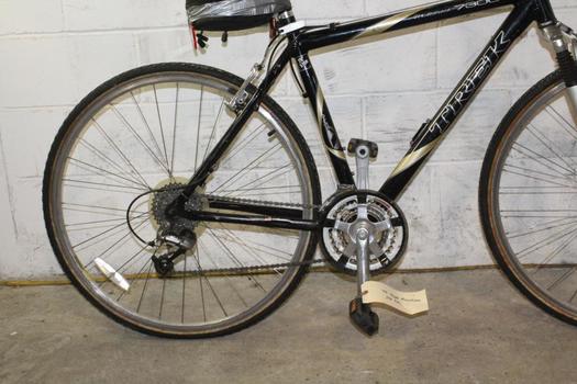 Trek Multitrack 7300 Hybrid Bike | Property Room