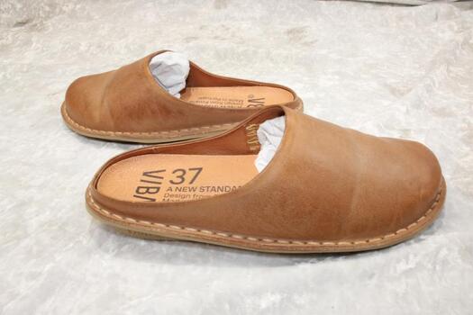 Viba Roma Leather Shoes | Property Room