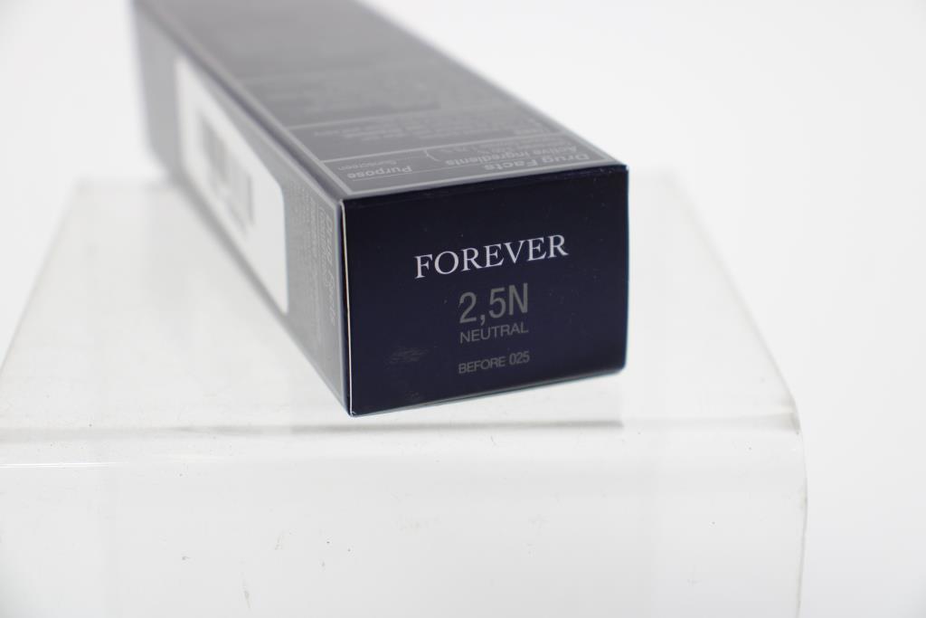 Dior Forever High Foundation With Sunscreen On 2,5n Before 025nib ...