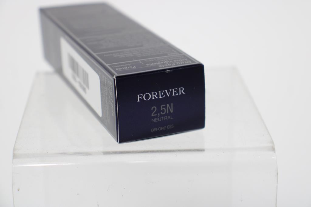 Dior Forever High Foundation With Sunscreen On 2,5n Before 025nib ...
