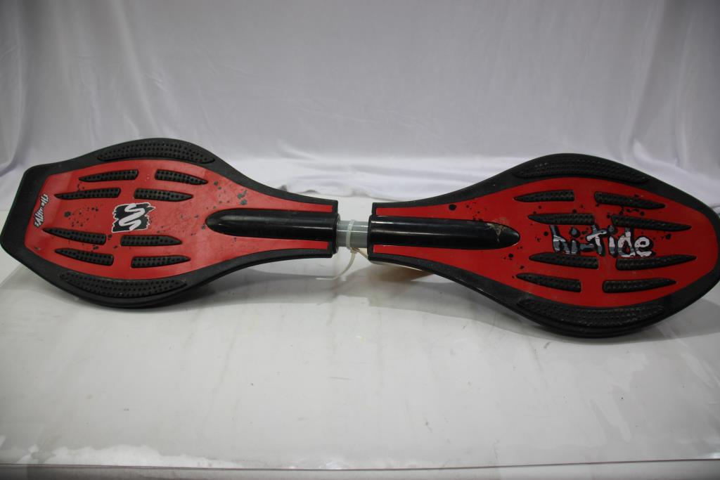 Hit-tide Skate Board | Property Room