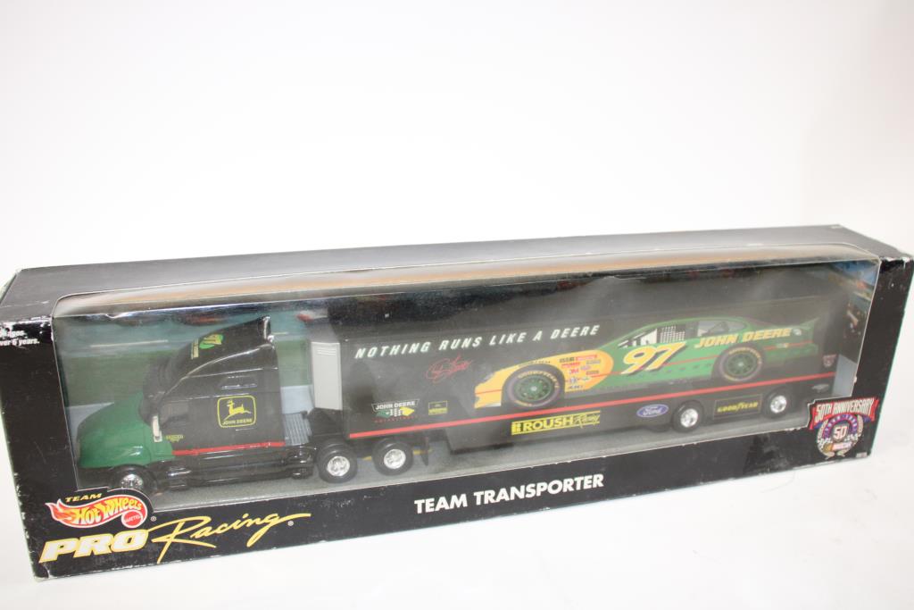 Hot Wheels Team Transporter Truck | Property Room