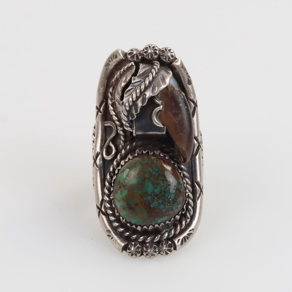 0.916 Silver Resin And Tooth Ring | Property Room