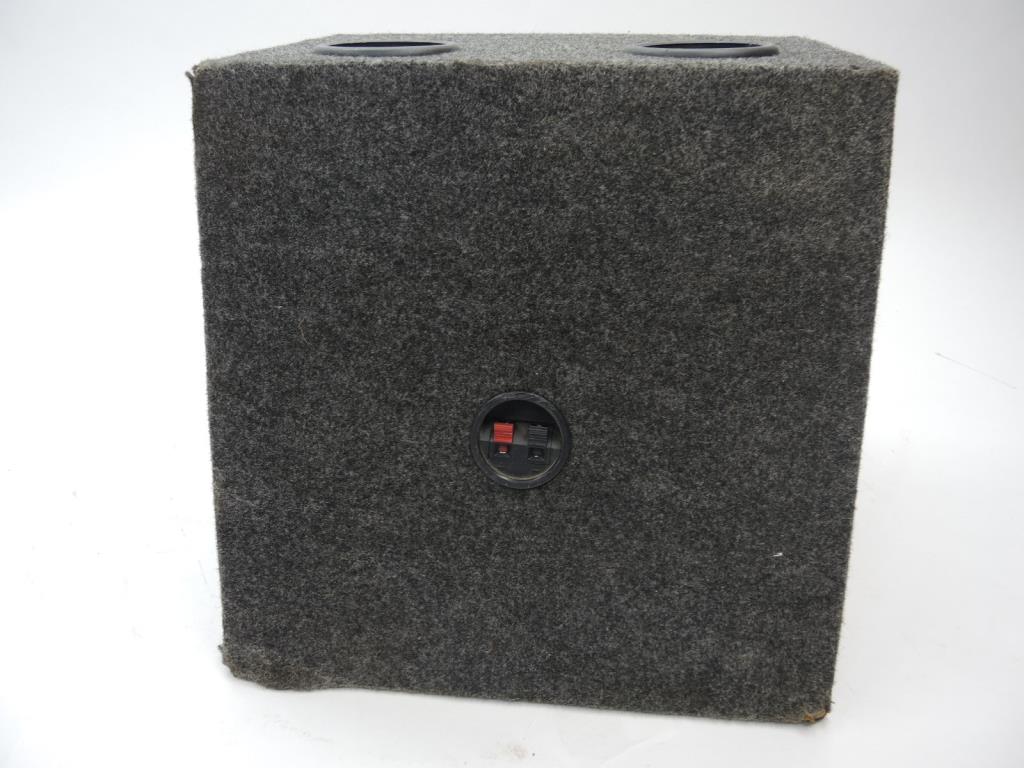 10" IPipe Subwoofer In A Enclosure Box | Property Room