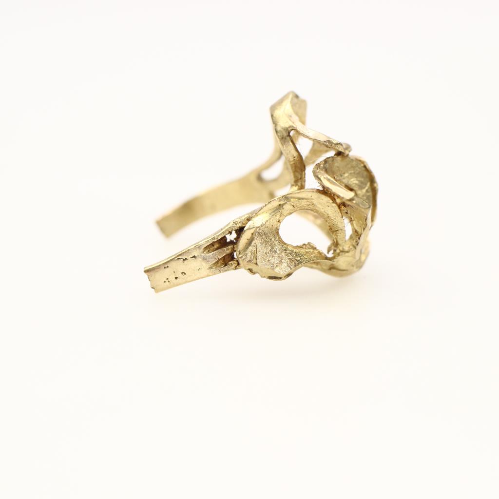 10k Gold Damaged Ring | Property Room
