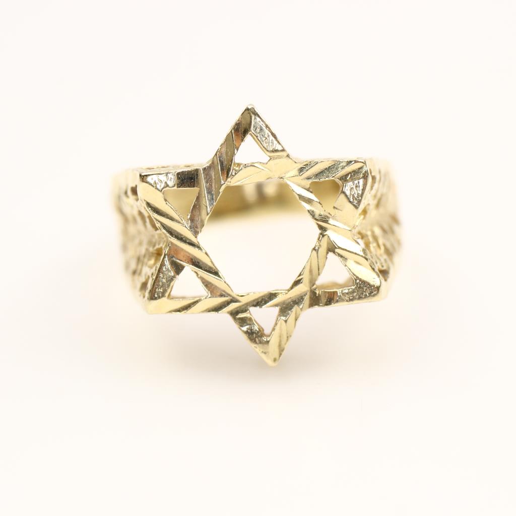 10k Gold Star of David Ring | Property Room